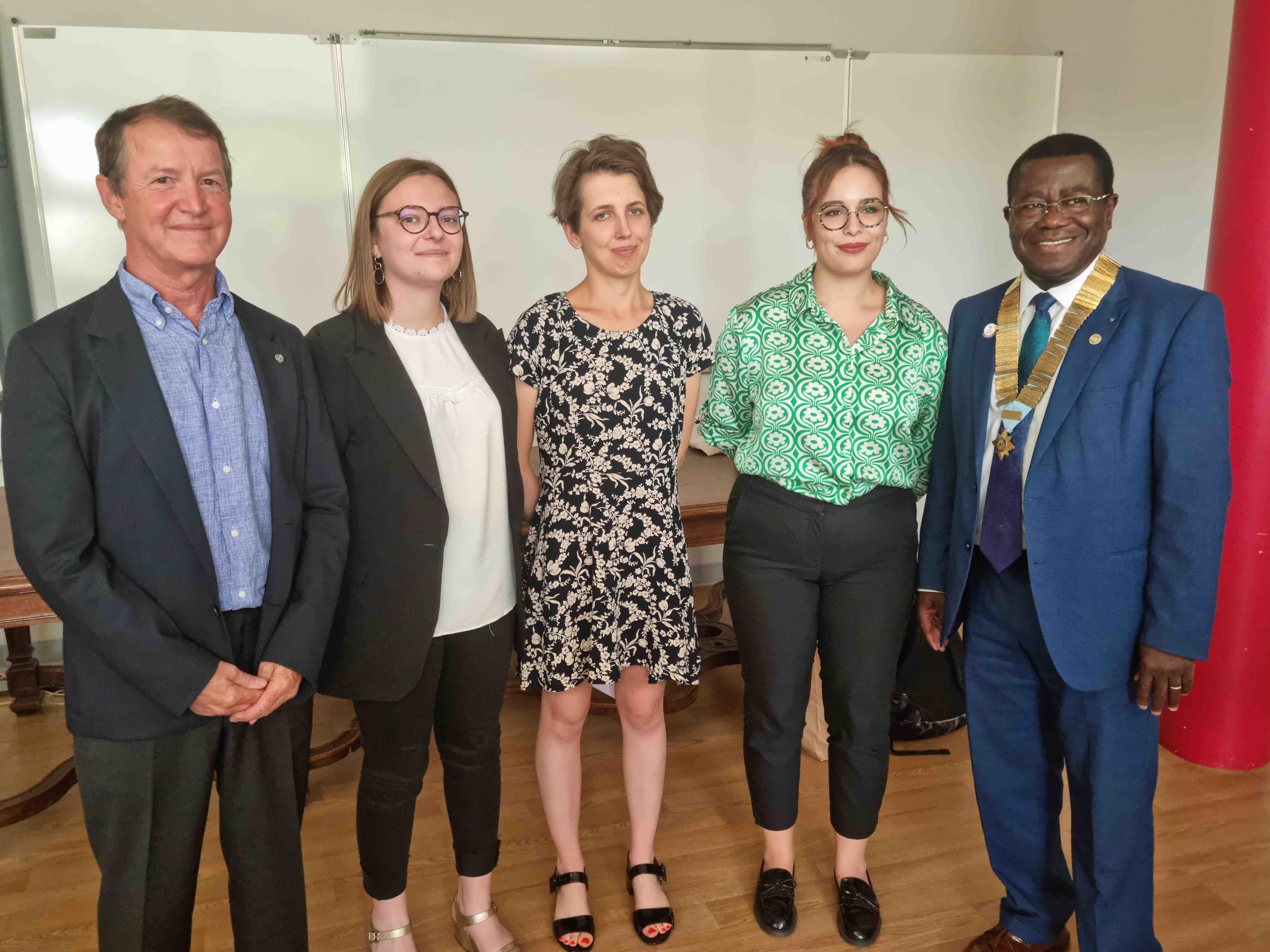 Quatre étudiantes de la faculté de Droit récompensées au Concours ...